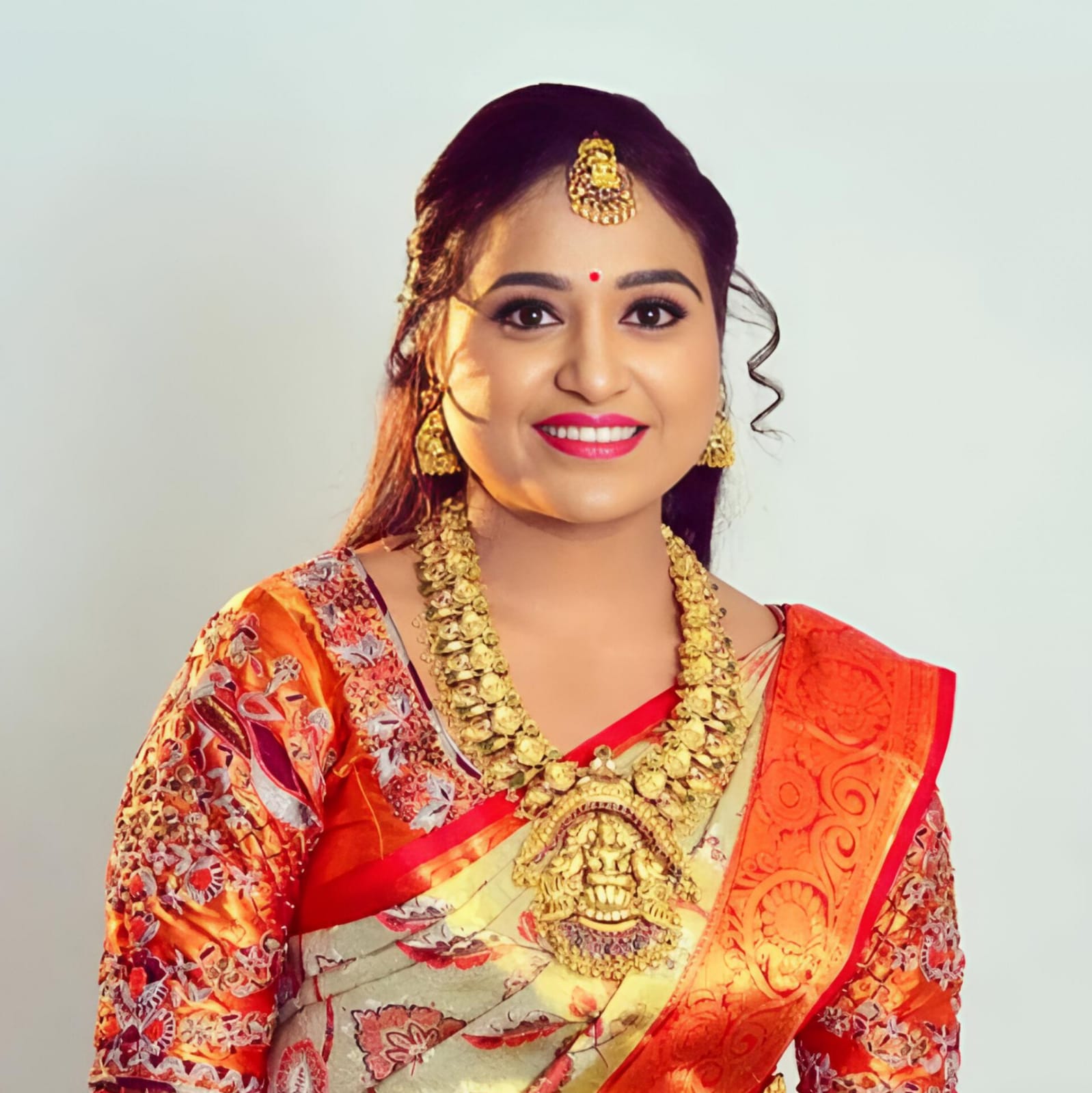 Asha Reddy - Celebrity Makeup Artist | Harshika Beauty Care | Best ...